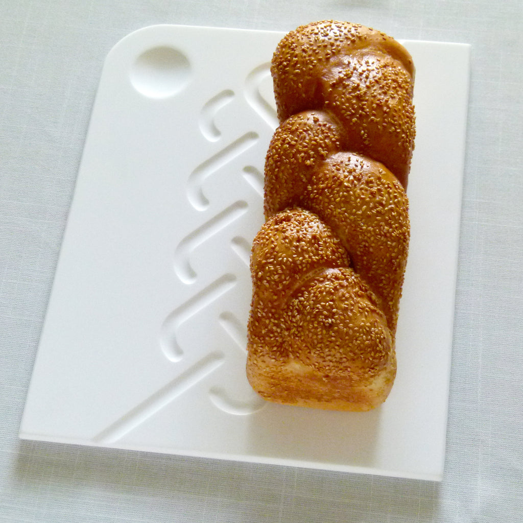 Corian (R) Challah Board - White Minimalist - for Modern Shabbat Table ...